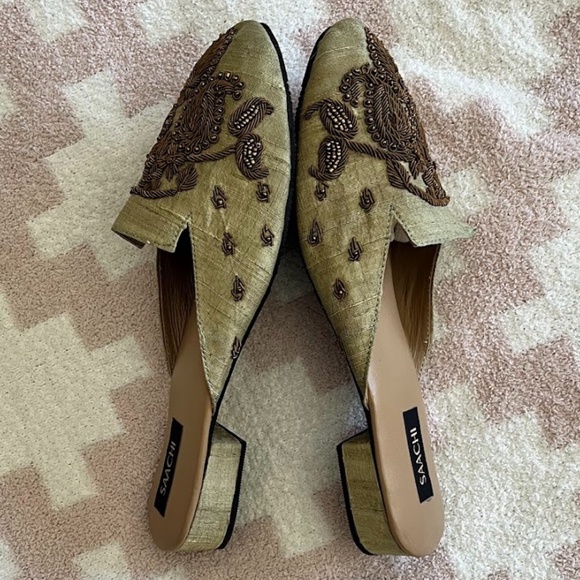 SAACHI | Shoes | Saachi Green Silk Beaded Mules Sz 9 Nwot | Poshmark